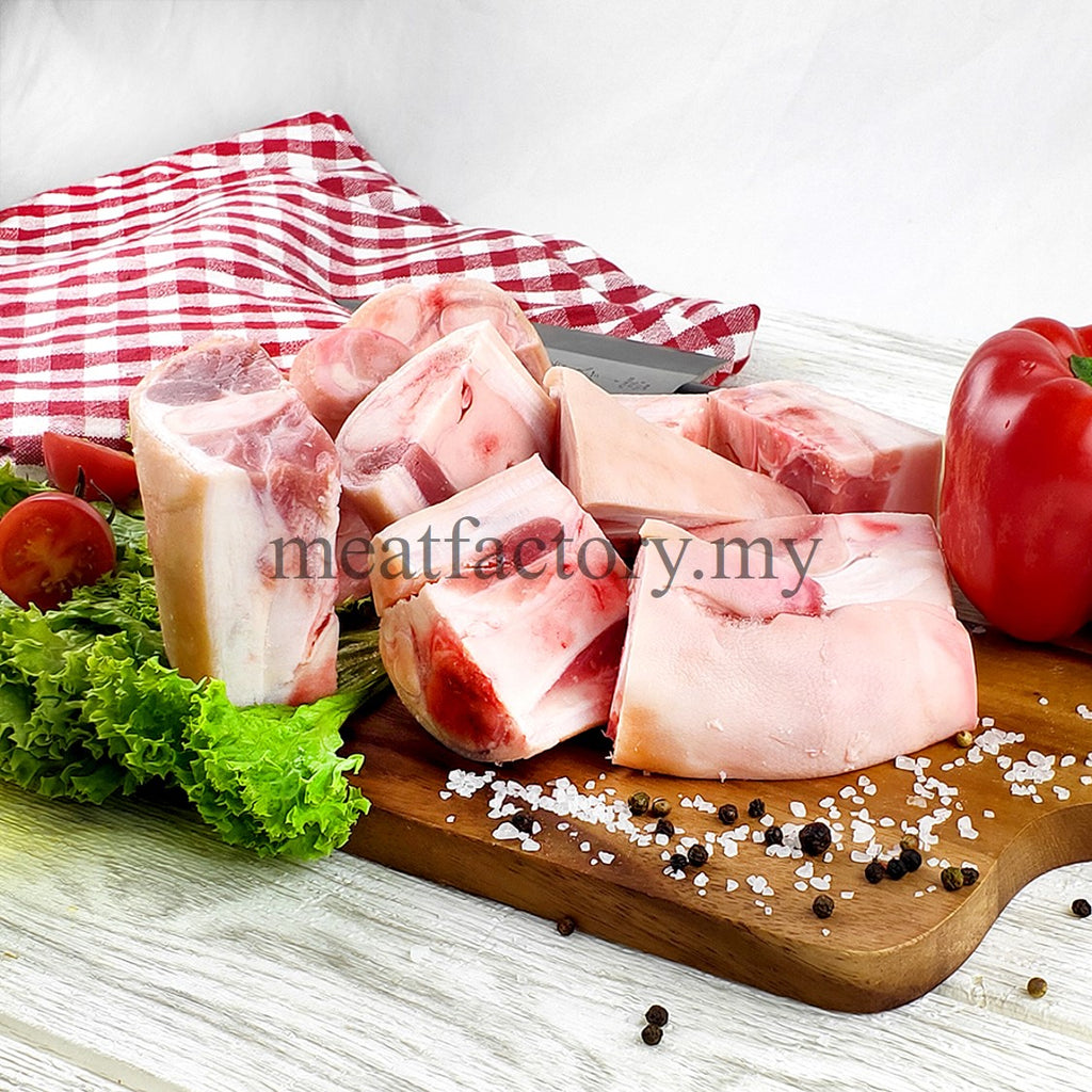 E21 - Pork Hind Feet 猪脚尖 (1kg+/-) – MeatFactory - Fresh & Fine Quality ...